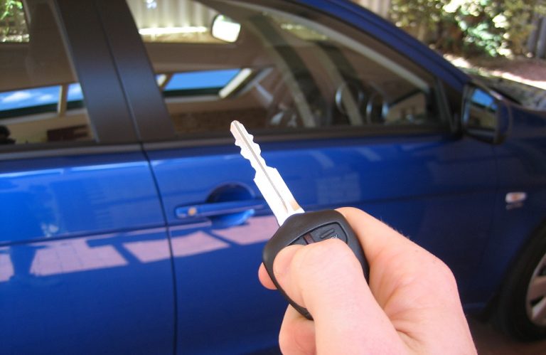 Car power door locks wont lock or unlock - Replacement in Hamilton
