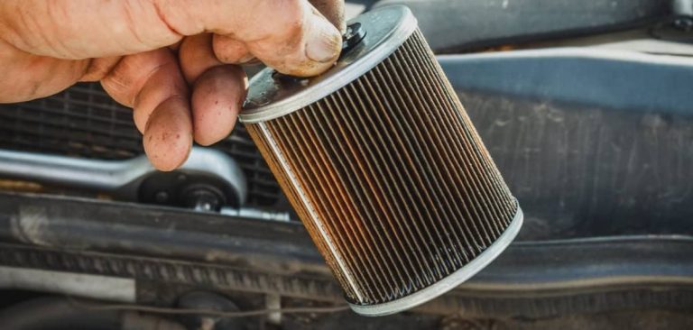 When to Replace the Fuel Filter - Common Signs & Symptoms