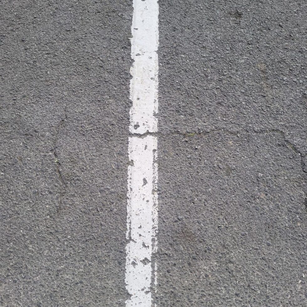 Tar Splatter Removal and Cleaning | Grimmer Motors Hamilton
